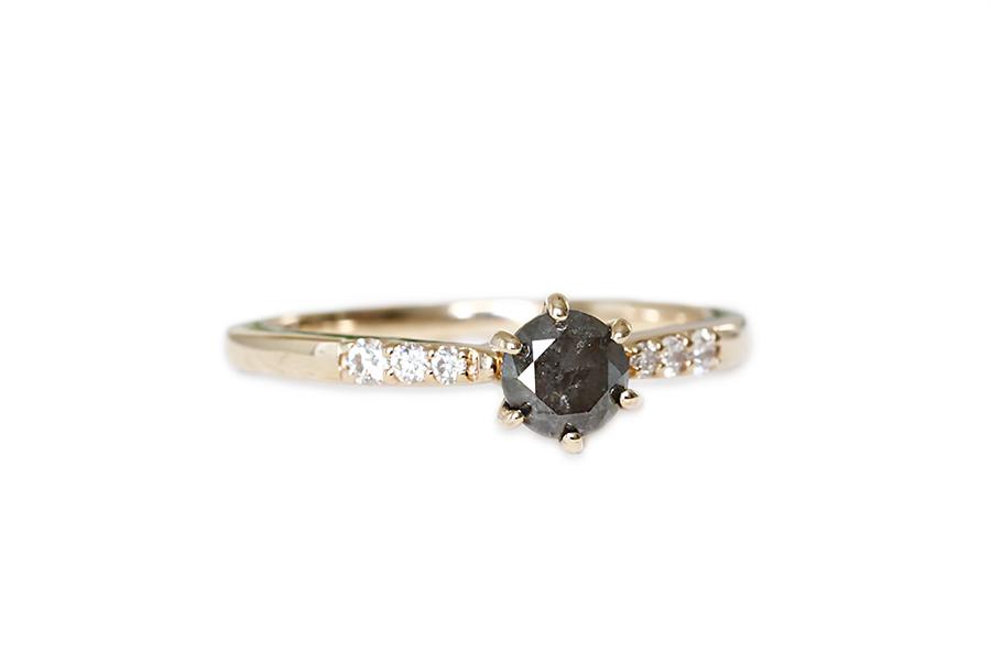 Mari Salt & Pepper Diamond Ring – Andrea Bonelli